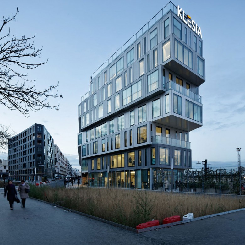 STRATO Office Building – urbanNext