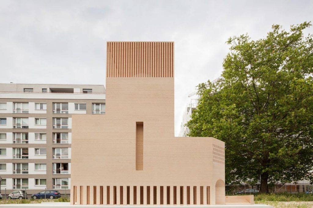 The House of One: A Synagogue, a Church and a Mosque Under One Roof ...