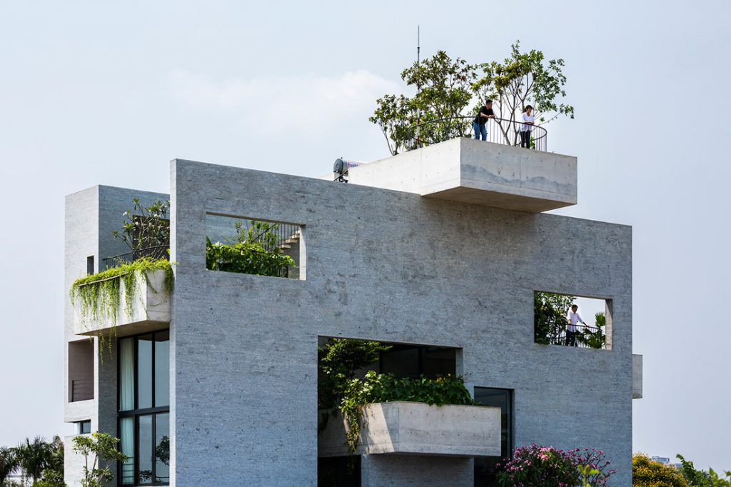Binh House: a House for Trees and Human Beings – urbanNext