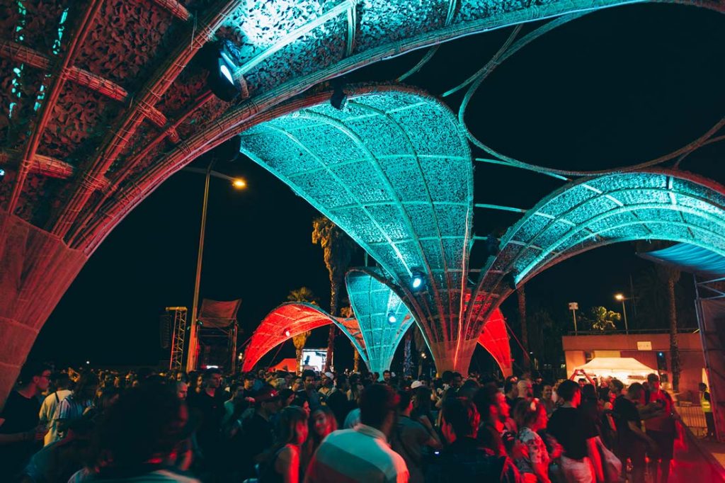 Cane Structure and Smart Lighting System – urbanNext