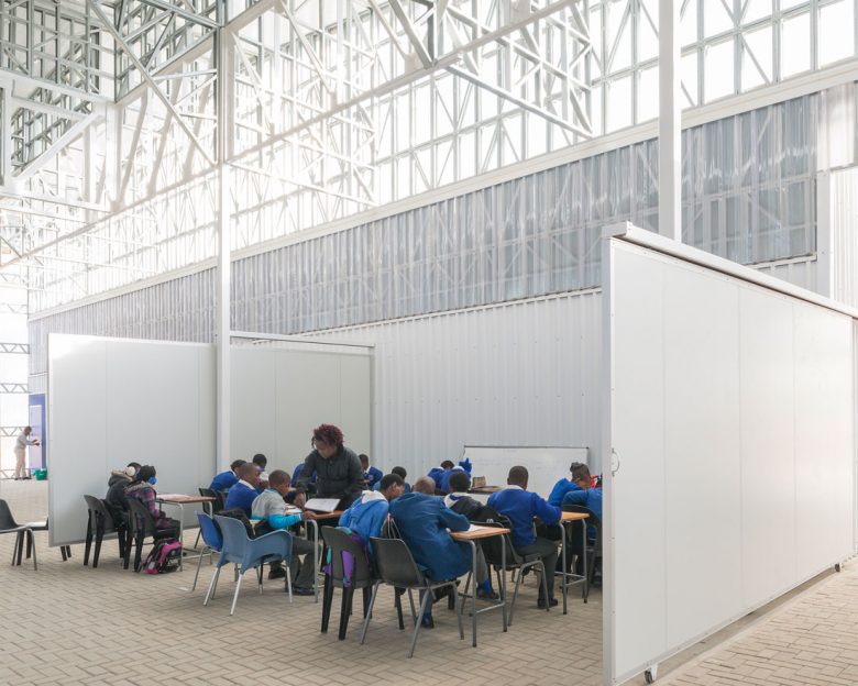 African School for Excellence: A Megastructure – urbanNext