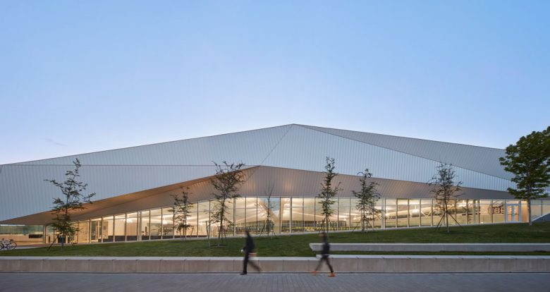 UBC Aquatic Centre: Engaging the Public Realm – urbanNext