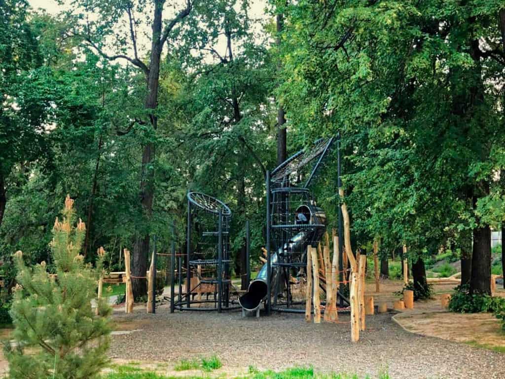 Constructing from Unaltered Trees: Artistic Raw Nature Playgrounds ...