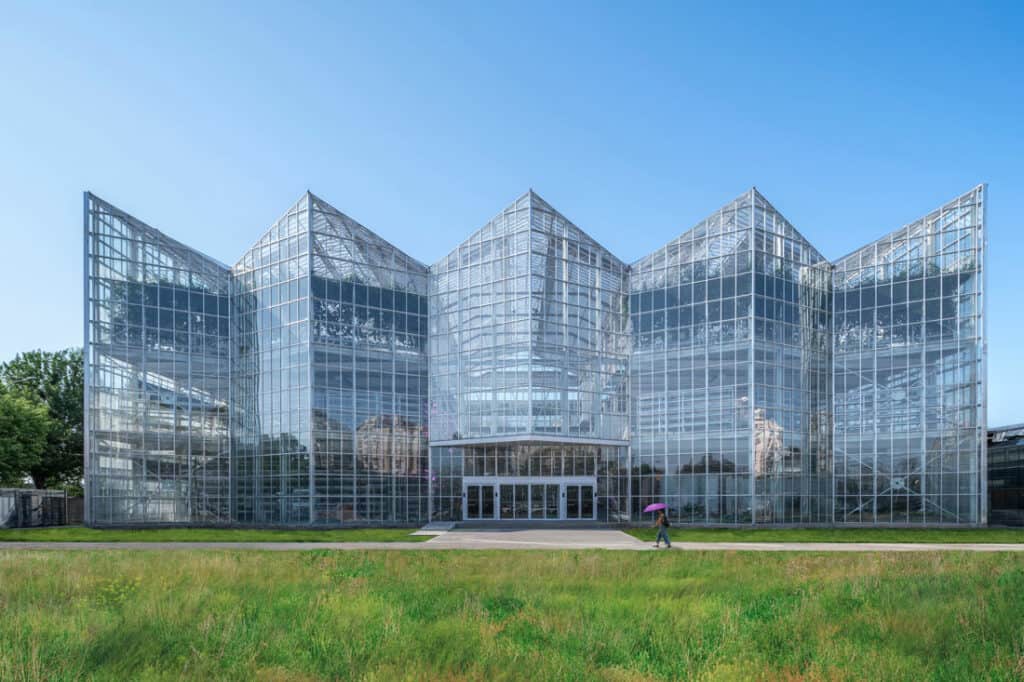 Vertical Farm Building – urbanNext